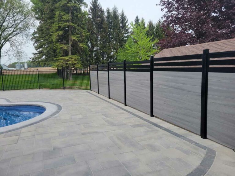 Outdoor Privacy Screens Canada - Aluminum Privacy Screens!